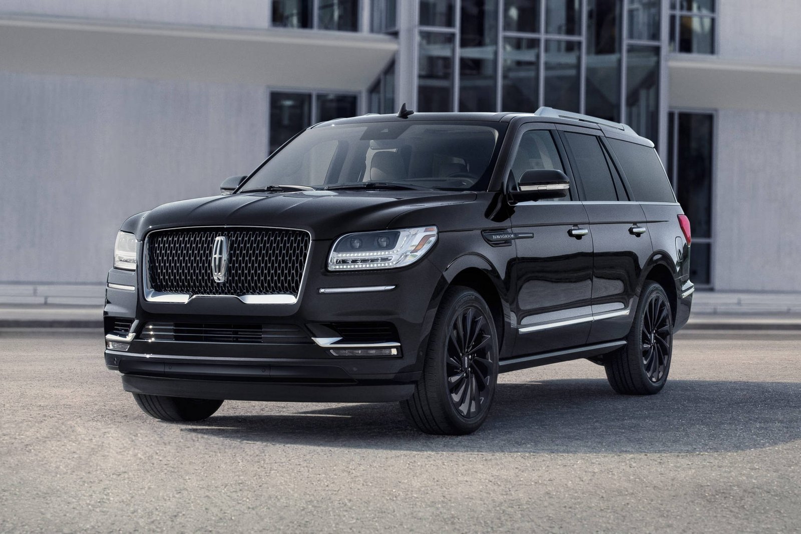 Lincoln Navigator - Cle Lux Transportation